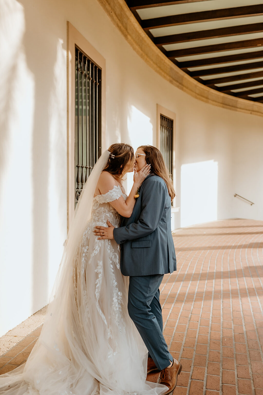 Intimate LGBT Wedding | Museum of Fine Arts in St. Petersburg ...